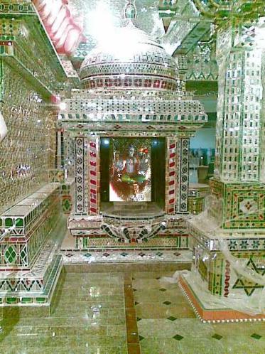 World’s First Glass Temple in Malaysia | Struggle for Hindu Existence