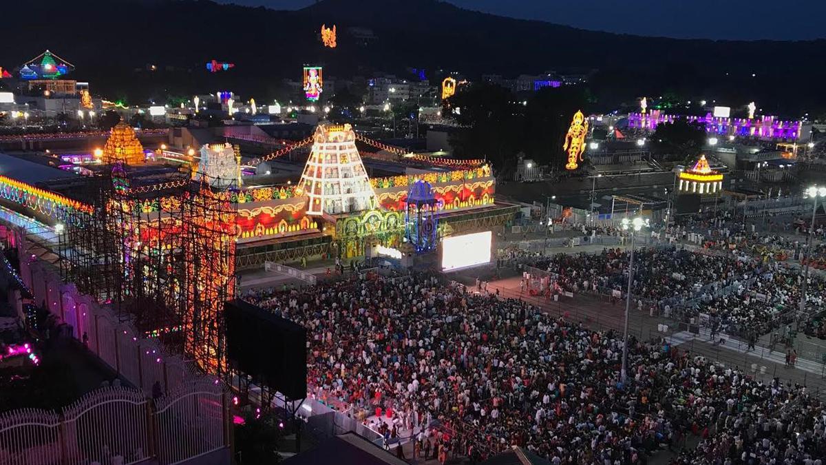 A record number of devotees have darshan at Tirumala temple under new ...