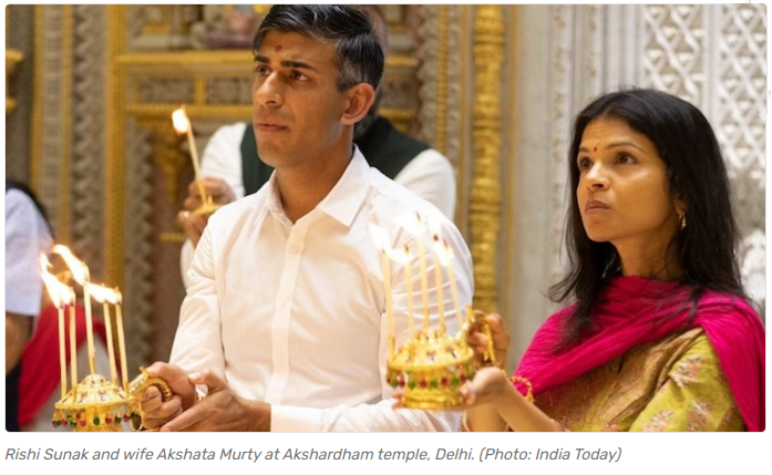 ‘Proud Hindu’ Rishi Sunak performed ‘aarti’ at Delhi Akshardham temple ...